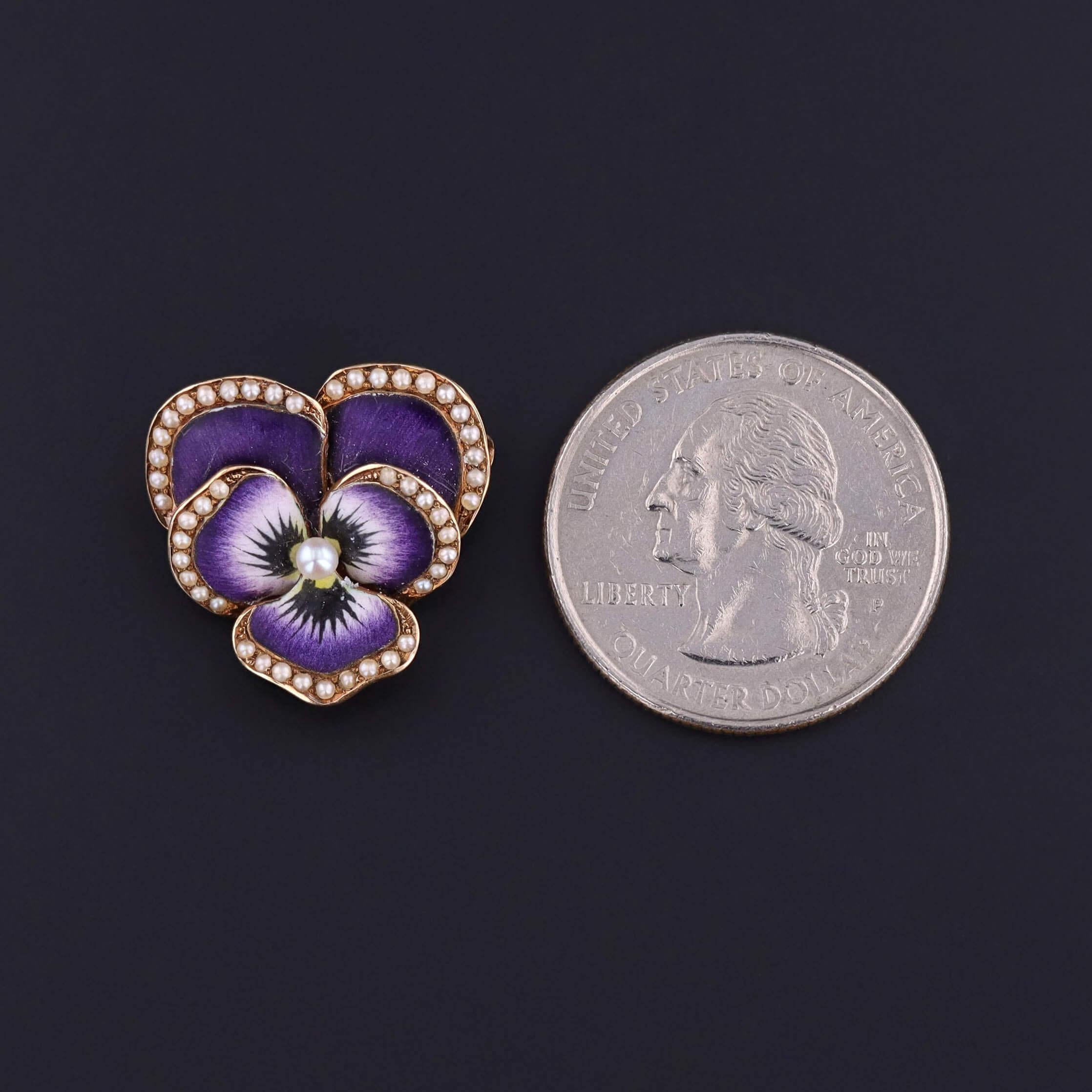 Antique Enamel Pansy Brooch of 14k Gold For Sale at 1stDibs