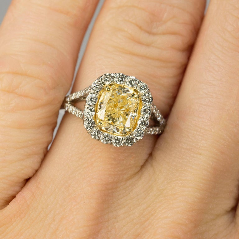 Canary Yellow Diamond Gold Platinum Ring For Sale at 1stdibs