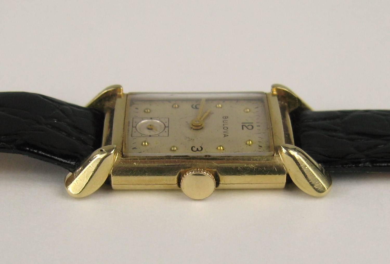 1940s Vintage Gold Bulova Tank Watch For Sale at 1stdibs