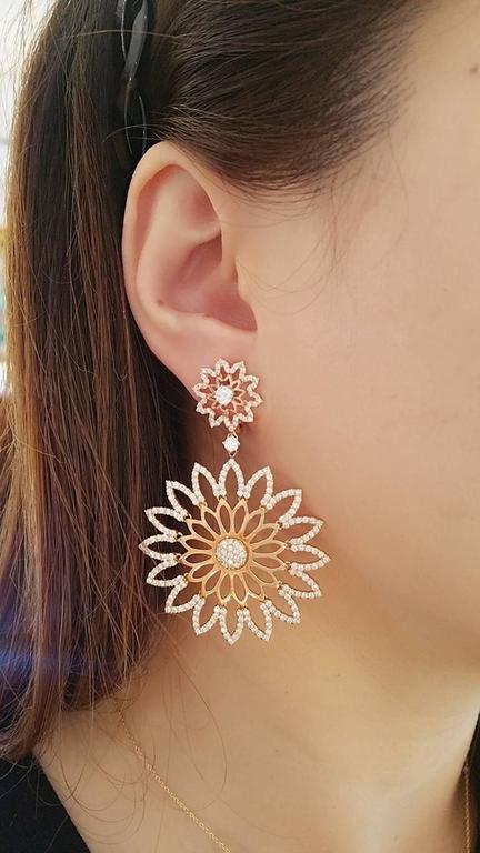 Crivelli 4.69 Carats Diamonds Gold Cutout Flower Earrings For Sale at ...