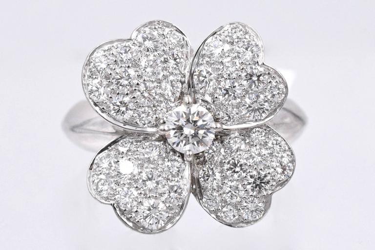 Van Cleef and Arpels "Cosmos" Diamond Gold Ring at 1stDibs