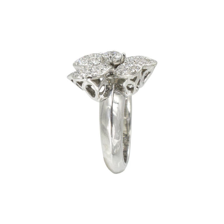 Van Cleef and Arpels Diamond 'Cosmos' Medium Ring For Sale at 1stDibs