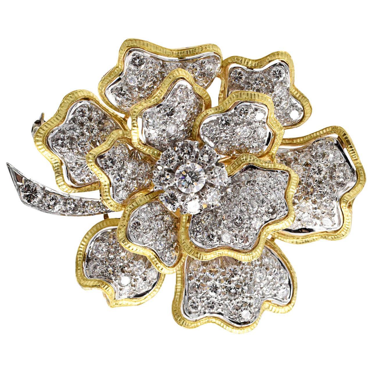 Flower in Bloom Diamond Brooch For Sale at 1stDibs