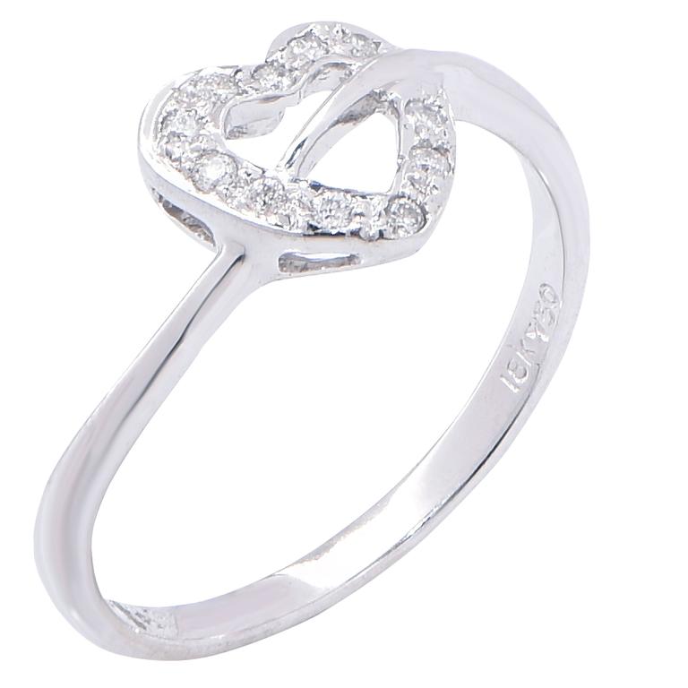 Petite Heart Diamond White Gold Ring For Sale at 1stDibs