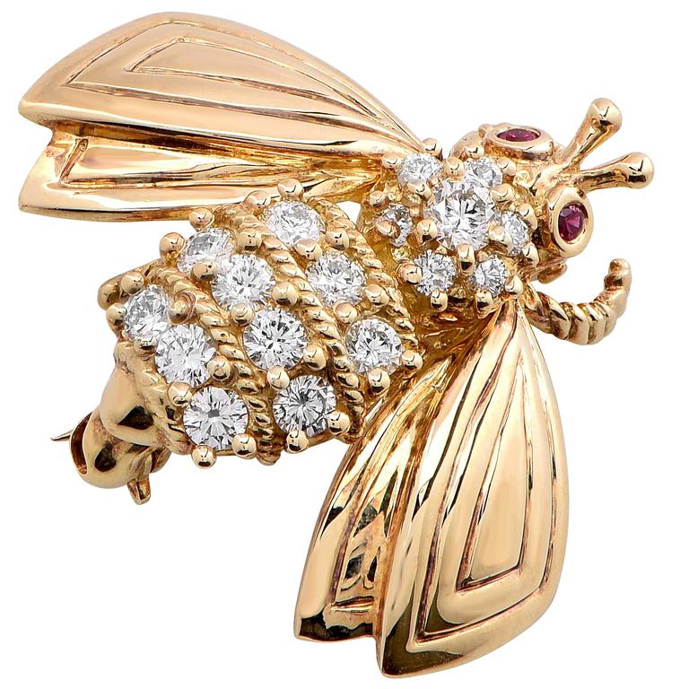 Tiffany and Co. Ruby Diamond Gold Bee Pin at 1stDibs | tiffany bee ...