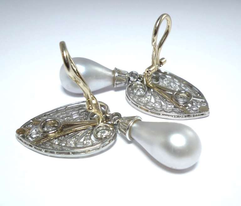 Art Deco Natural Pearl Drop Ear-Clips with Diamonds For Sale at 1stDibs