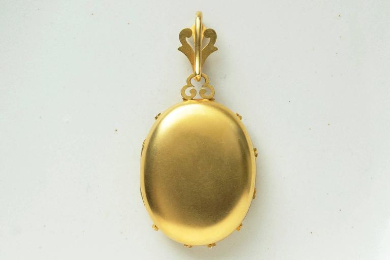 Antique Victorian Oversized Gold Locket For Sale at 1stDibs | oversized ...