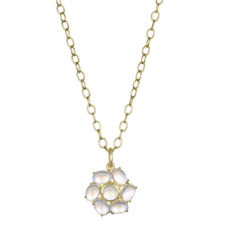 Faye Kim 18k Gold Ceylon Moonstone Daisy Gold Pendant Necklace at 1stDibs