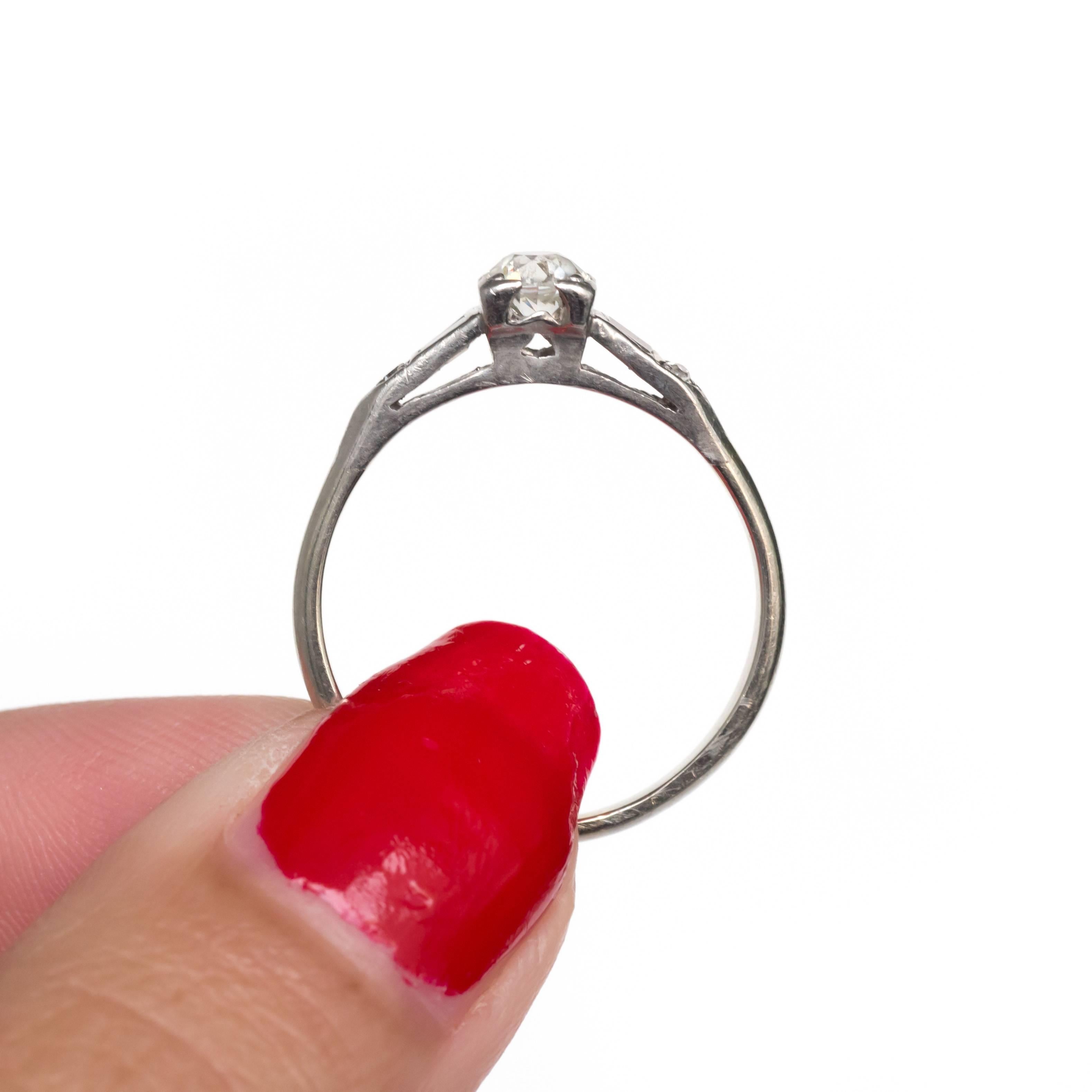 .35 Carat Platinum Diamond Engagement Ring For Sale at 1stDibs