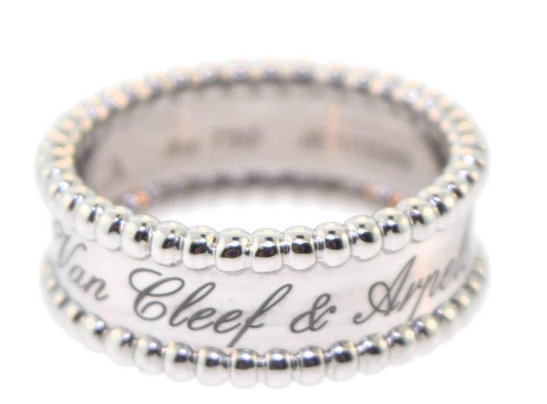 Van Cleef and Arpels Perlée Gold Signature Ring For Sale at 1stDibs