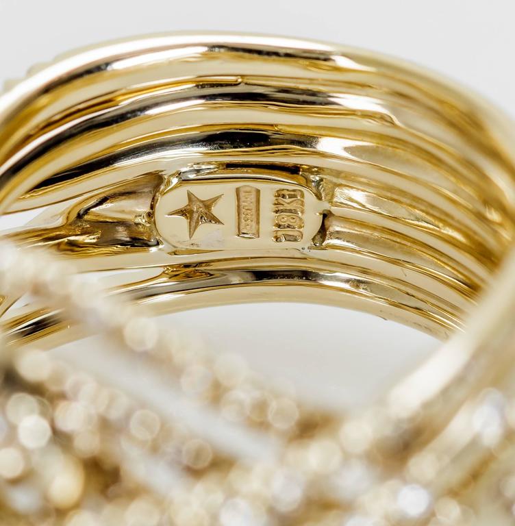 H. Stern Diamond Gold Zephyr Ring at 1stDibs