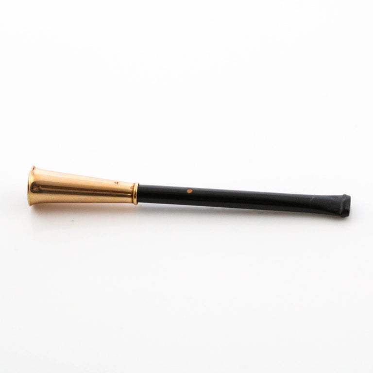 Victorian 18 Karat Yellow Gold and Ebony Bakelite Cigarette Holder at ...