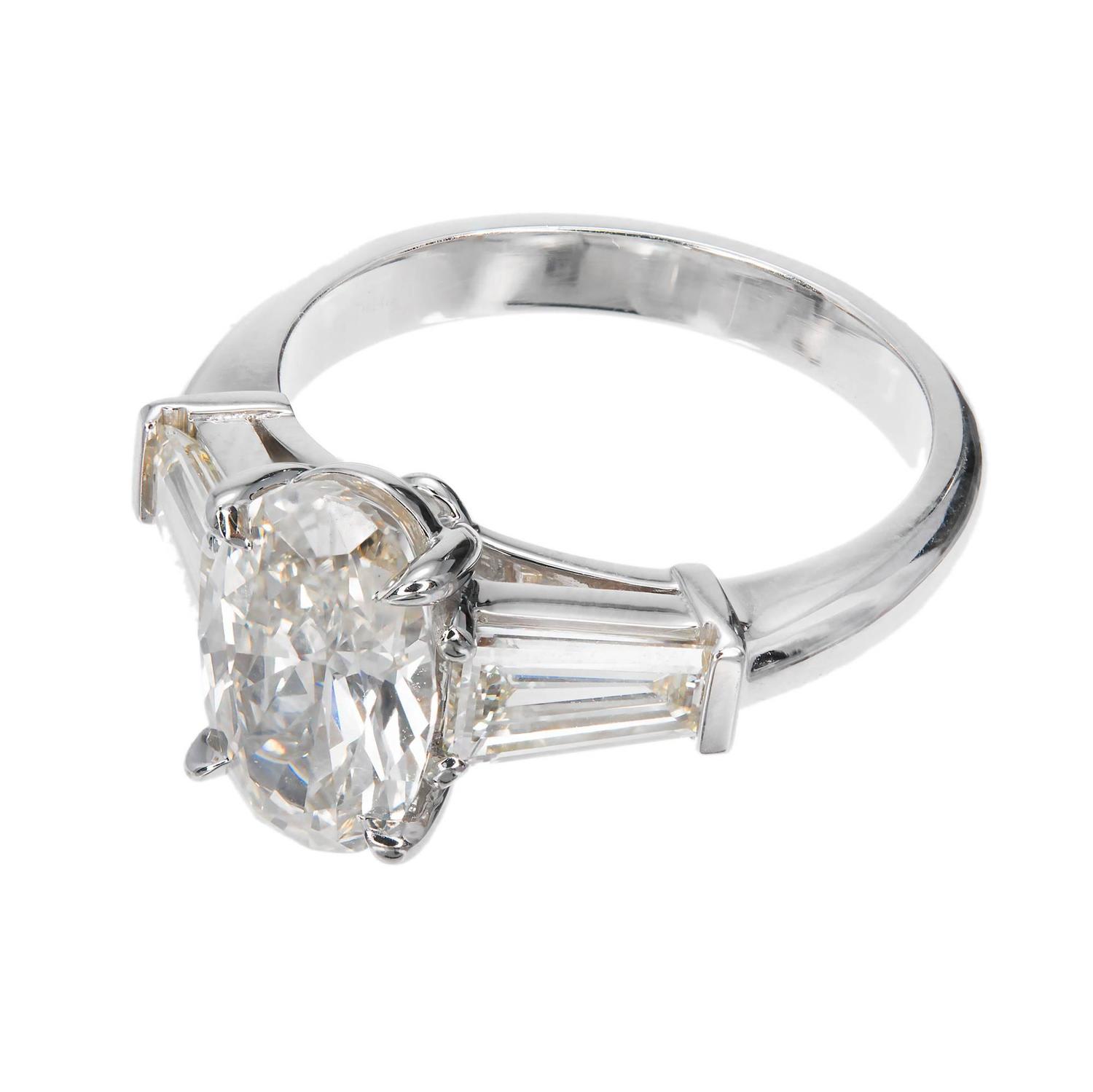 Peter Suchy Oval Diamond Platinum Engagement Ring For Sale at 1stdibs