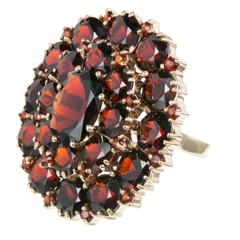 Victorian Garnet and Diamond Cluster Flower Ring For Sale at 1stdibs