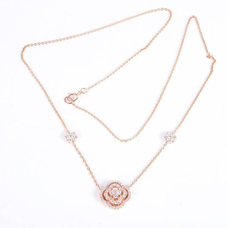 Diamond Cluster Rose Gold Pendant Necklace For Sale at 1stDibs