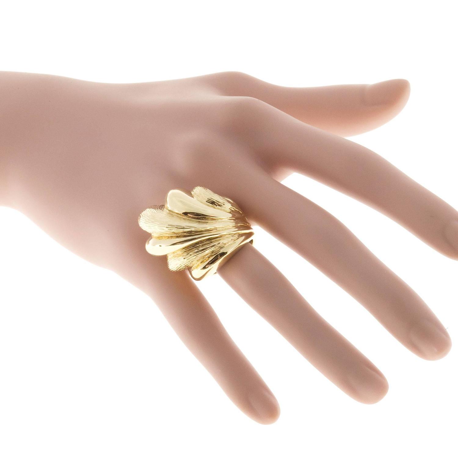 Kan Large Shell Textured Gold Hand Ring at 1stdibs