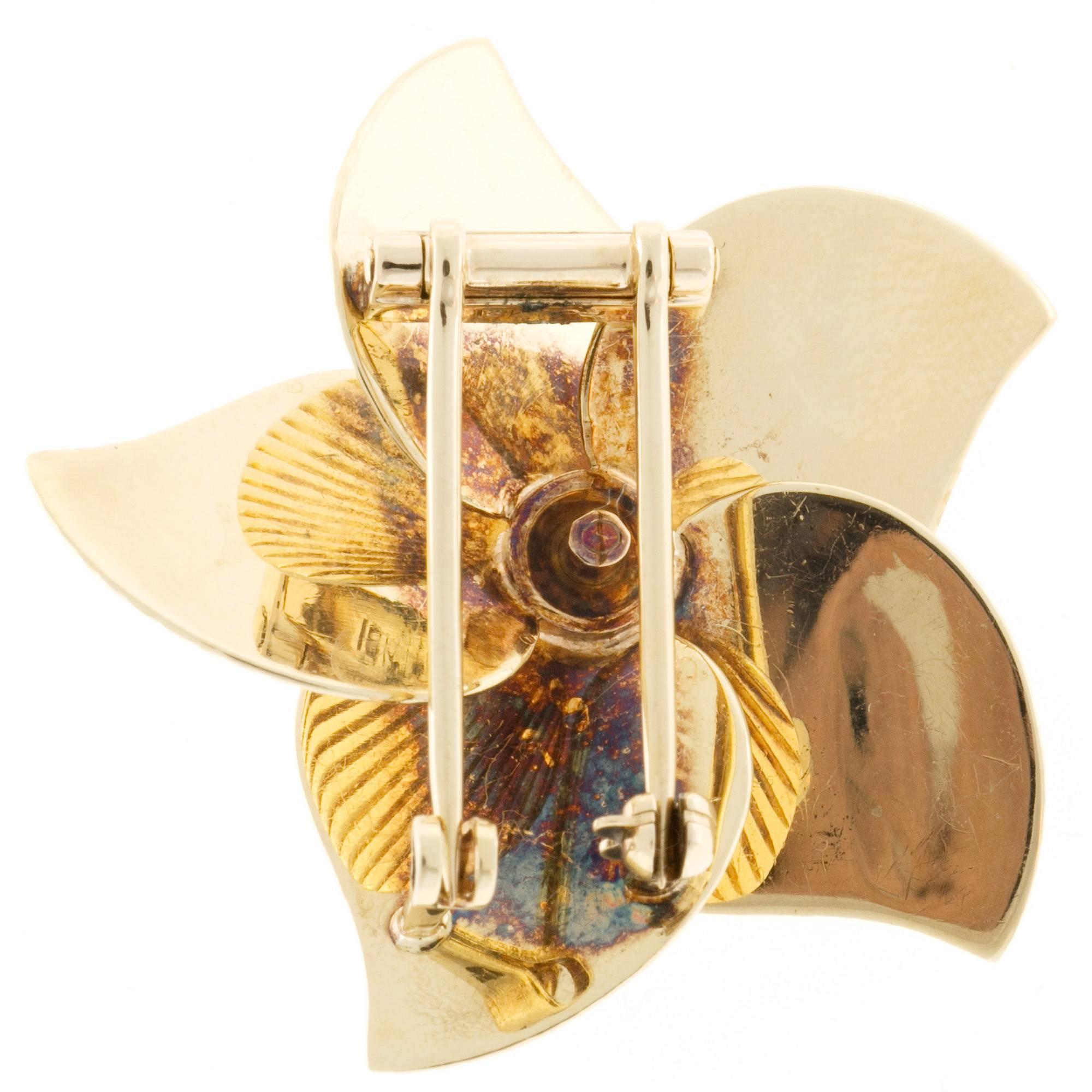 Tiffany and Co. Round Sapphire Diamond Gold Flower Pin at 1stDibs | sapphire pin