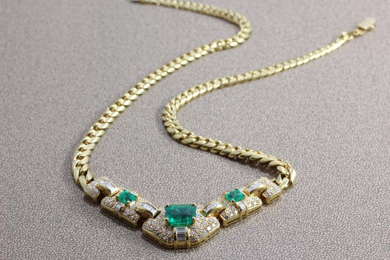 Emerald Diamond Gold Necklace For Sale at 1stdibs