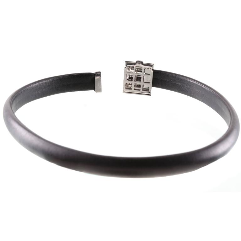 Chopard Diamond Gold Choker Necklace at 1stDibs