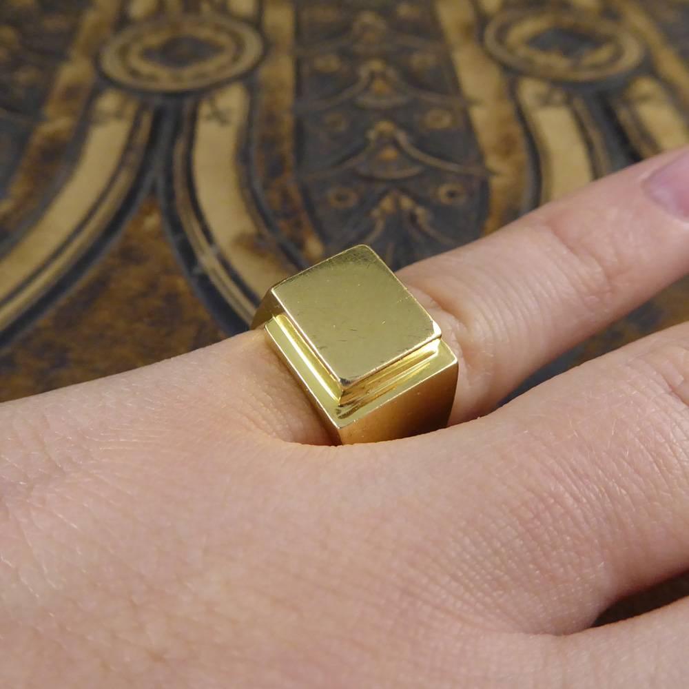 Vintage Men’s Heavy Square Signet Ring in 18 Carat Yellow Gold at ...