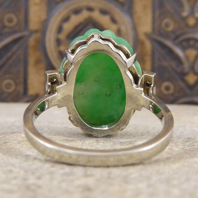 Art Deco Jade Ring with Diamond Shoulders in Platinum, 18 Carat White ...