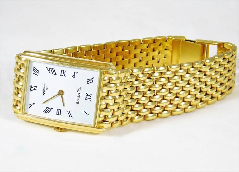 Genève yellow Gold Vintage Luxury quartz Wristwatch, circa 1980 For ...