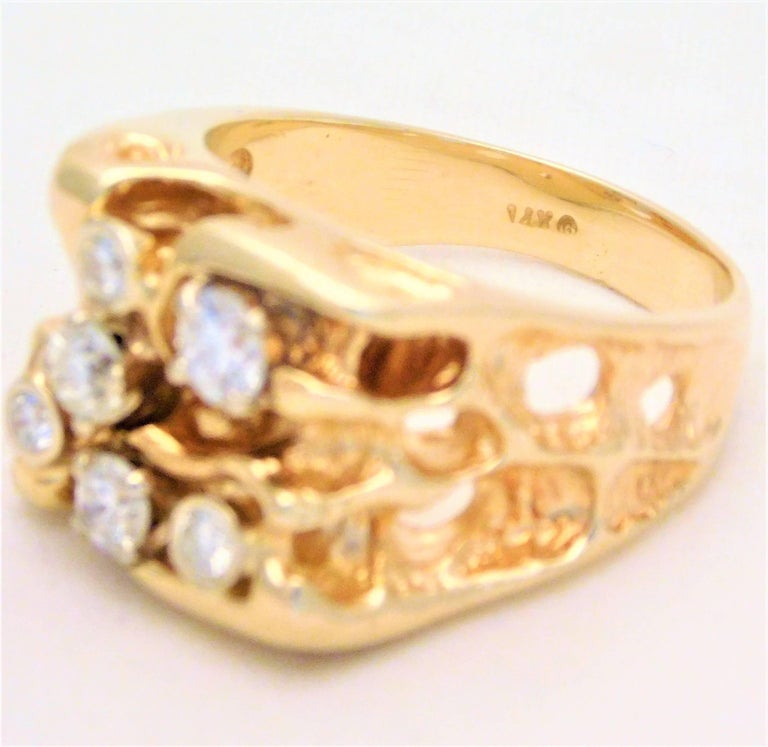 Gents 14 Karat Yellow Gold Ring with Diamonds For Sale at 1stDibs