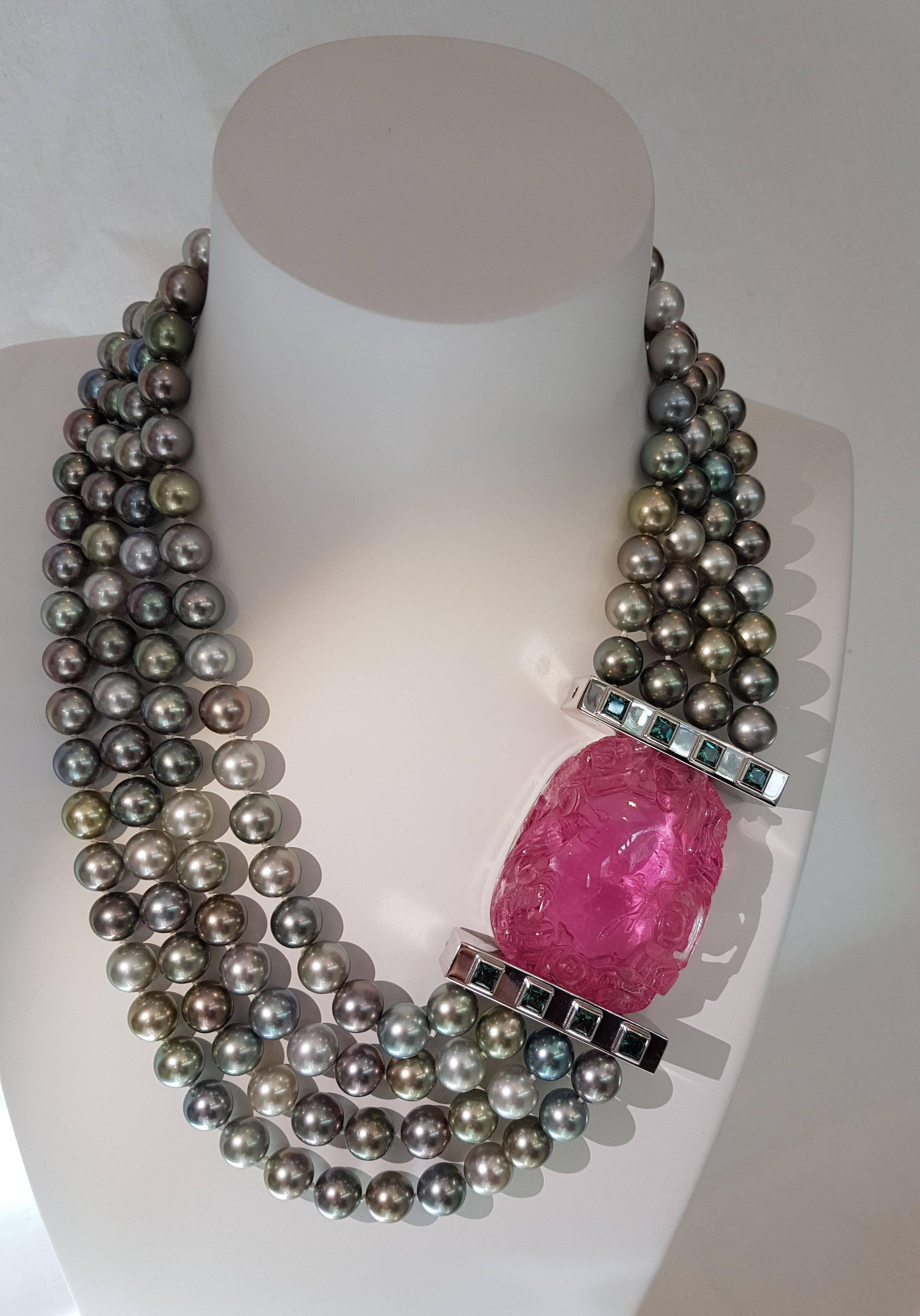 Voluptuous Antique Chinese carved Tourmaline Tahiti Pearls Gold Collier ...