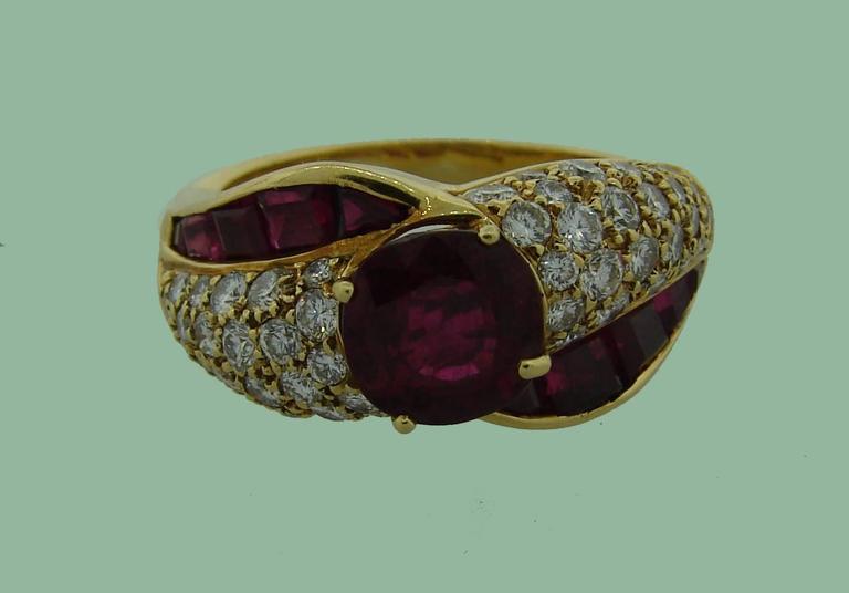 Vintage GRAFF Ruby Diamond 18k Yellow Gold Ring 2.06 cts AGL Report For ...