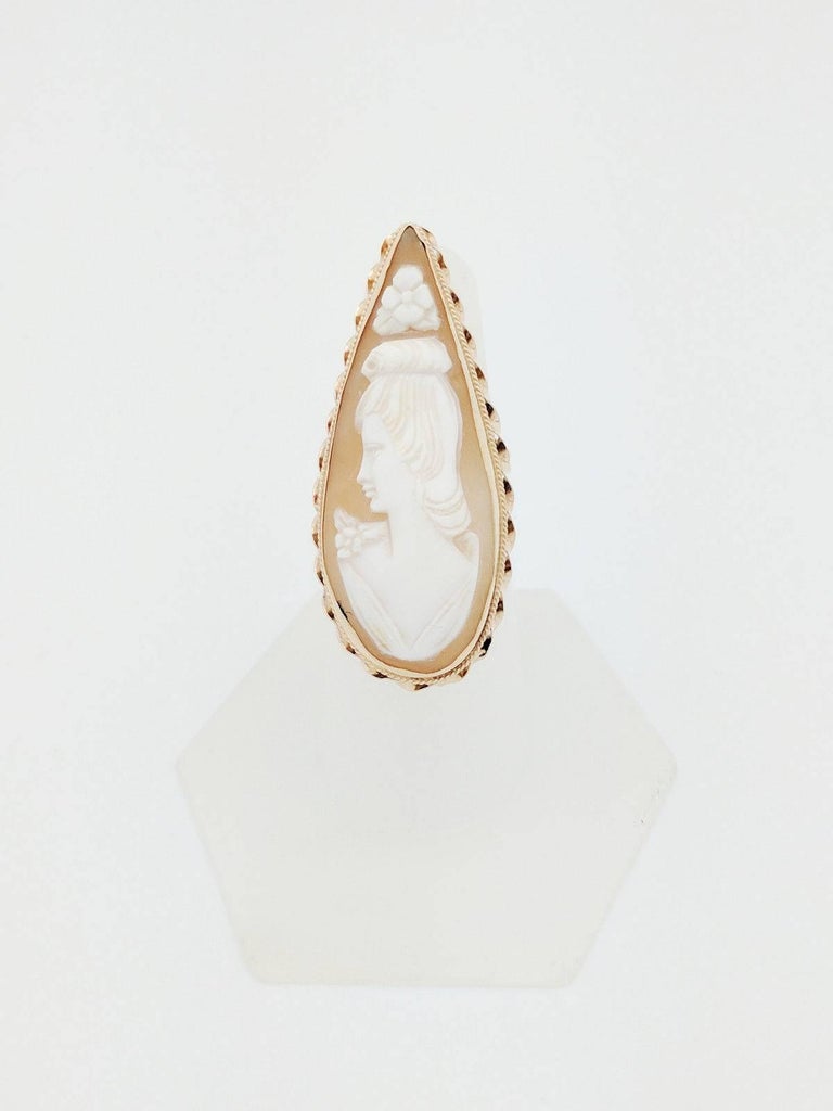 Gold Vintage Cameo Ring at 1stDibs | 18 carat gold cameo ring, gold ...