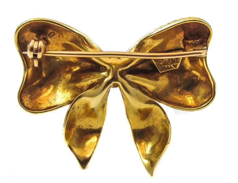 Tiffany and Co. Gold Bow Pin For Sale at 1stDibs