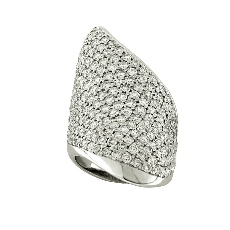 Gavello Iconic White Gold Diamond Pavé Wing Ring For Sale at 1stDibs