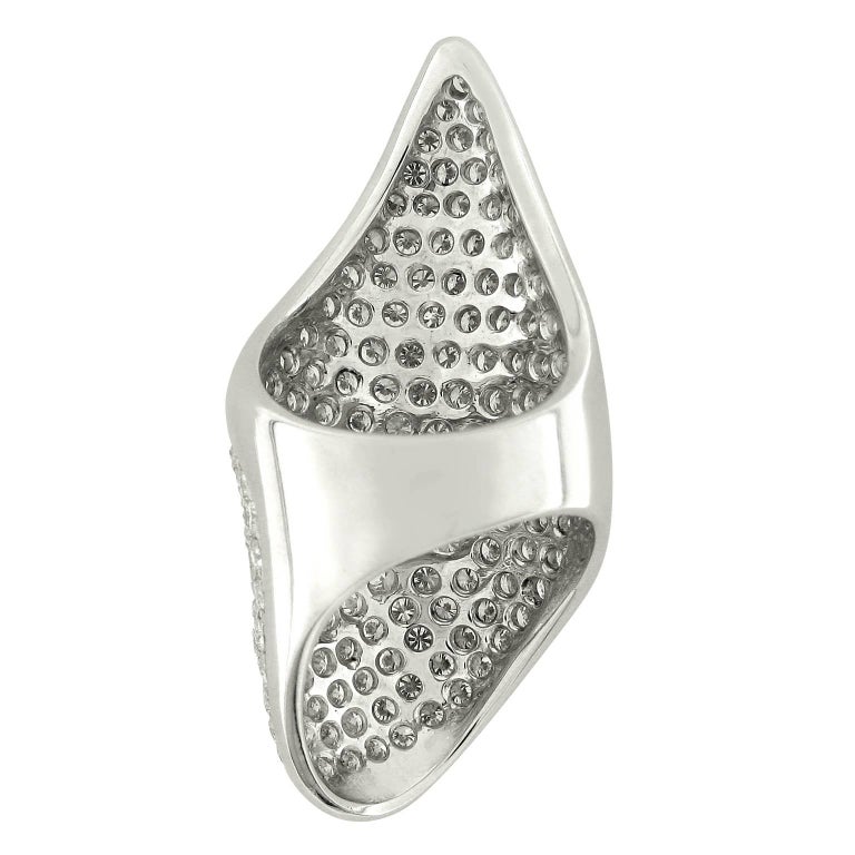 Gavello Iconic White Gold Diamond Pavé Wing Ring For Sale at 1stDibs