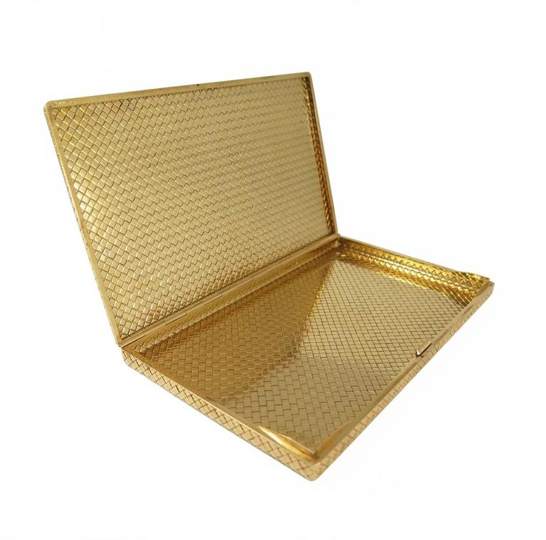 1940s Van Cleef and Arpels Textured Basketweave Design Gold Box at ...