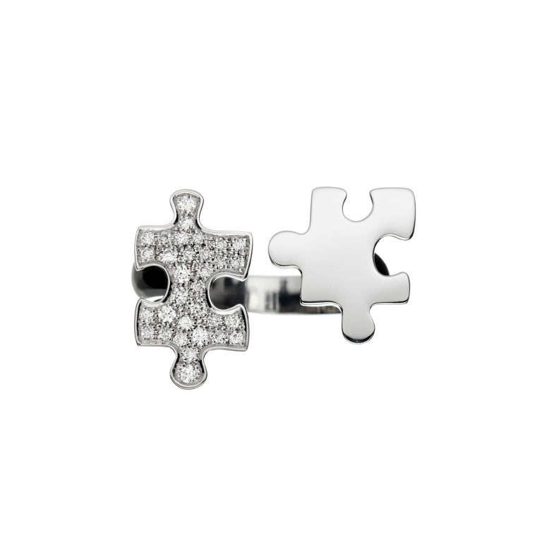 Akillis Puzzle "Toi Et Moi" Medium Ring 18 Karat Gold Half-Set White ...