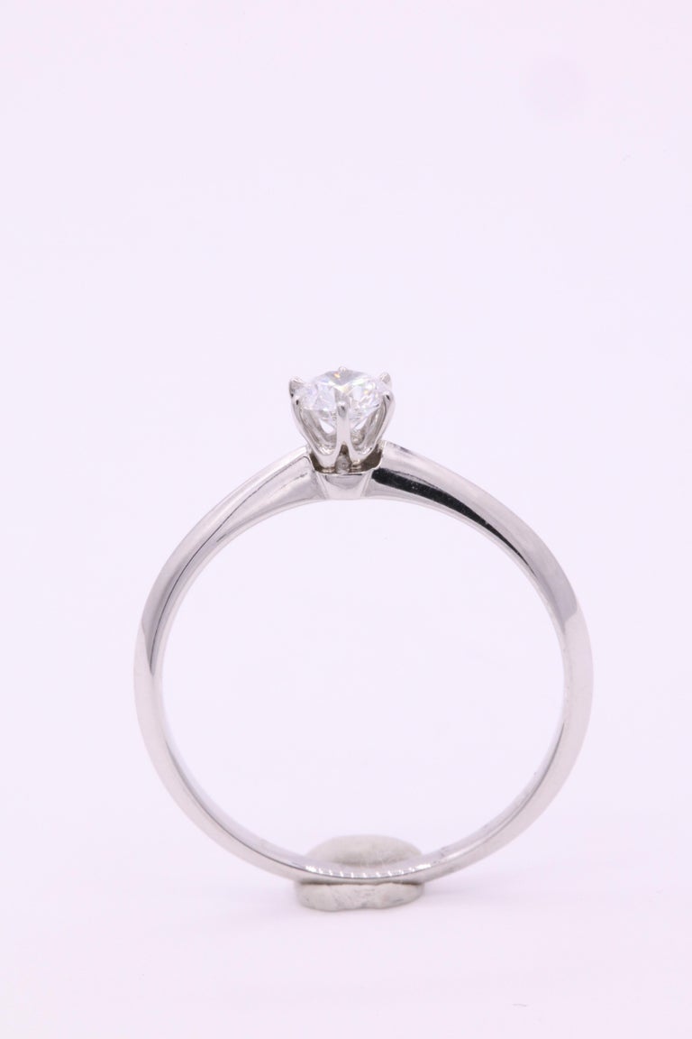 Elizabeth Taylor Ping-Pong Tiffany and Co. Diamond Solitaire Ring F ...