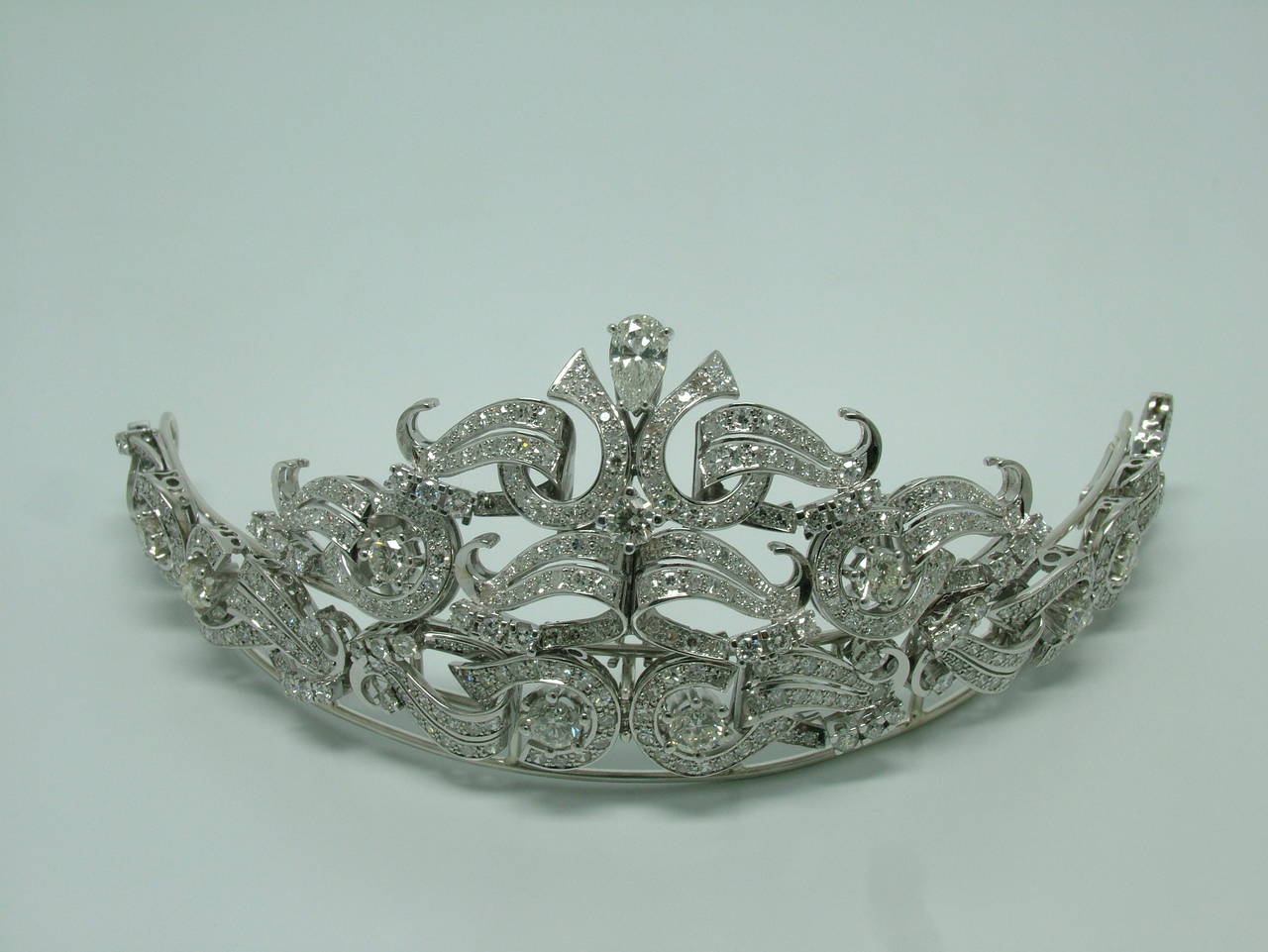 Magnificent Diamond Gold Tiara Necklace For Sale at 1stDibs