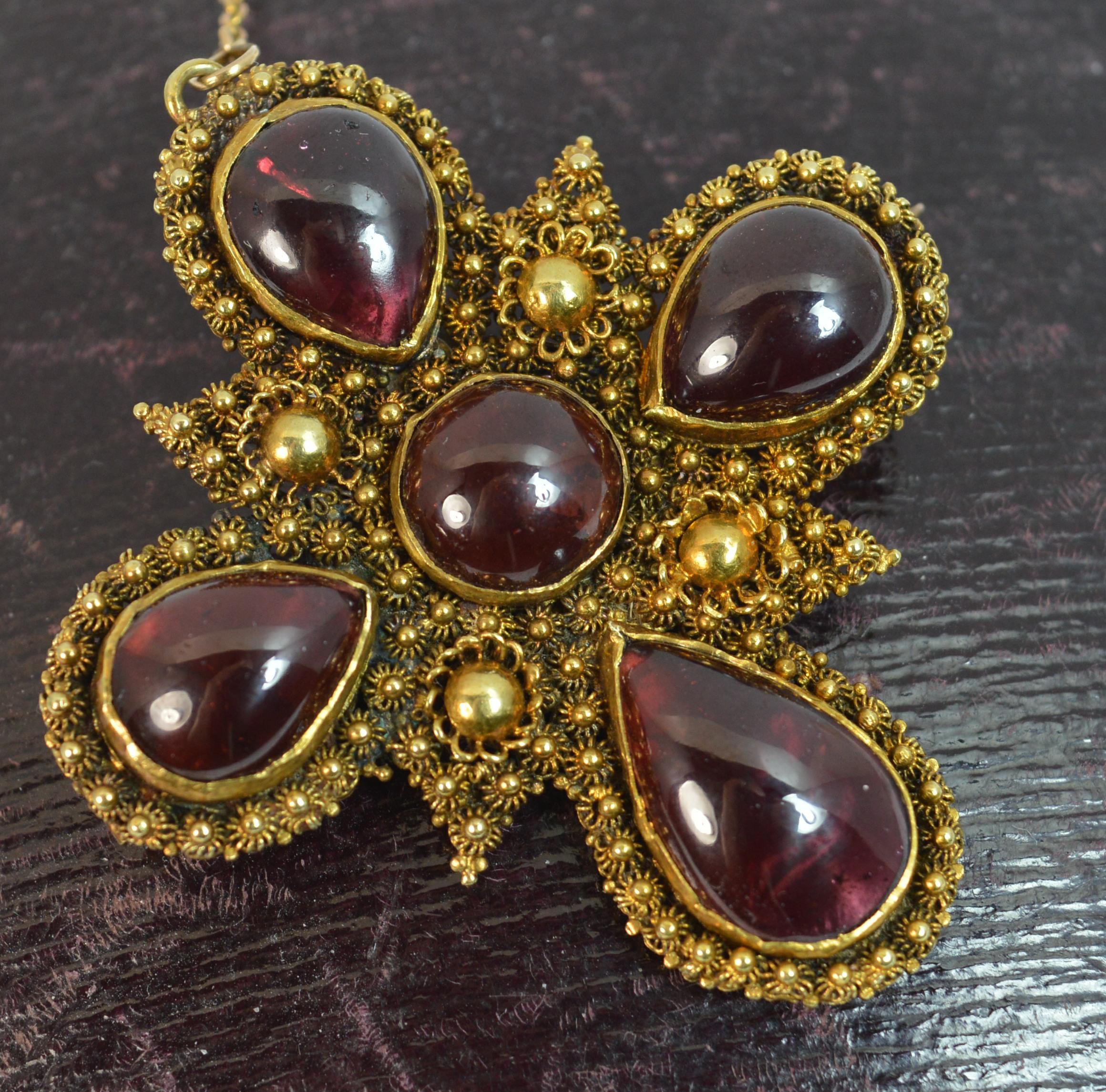 Huge Georgian Foiled Back Garnet Cabochon 15 Carat Gold Pendant Brooch ...
