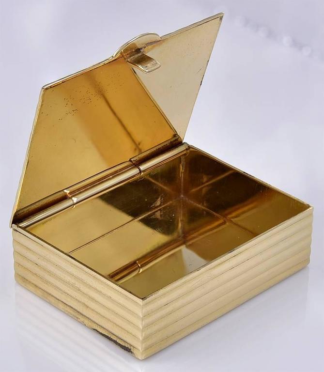 Tiffany and Co. Elegant Gold Pill Box For Sale at 1stDibs | elegant ...