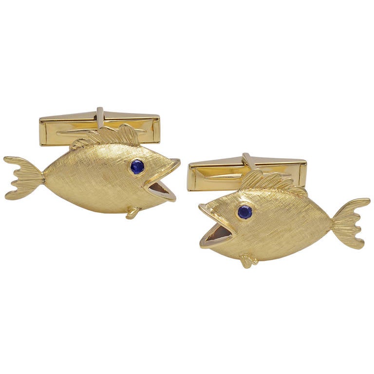 Fish Figural Gold Cufflinks at 1stDibs