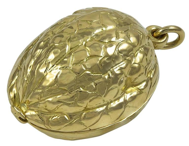 Walnut Gold Locket For Sale at 1stDibs | walnut locket