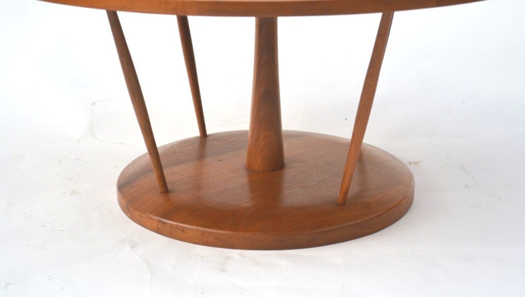 Mid Century Round Cocktail Table with Circle Inlay Design at 1stDibs