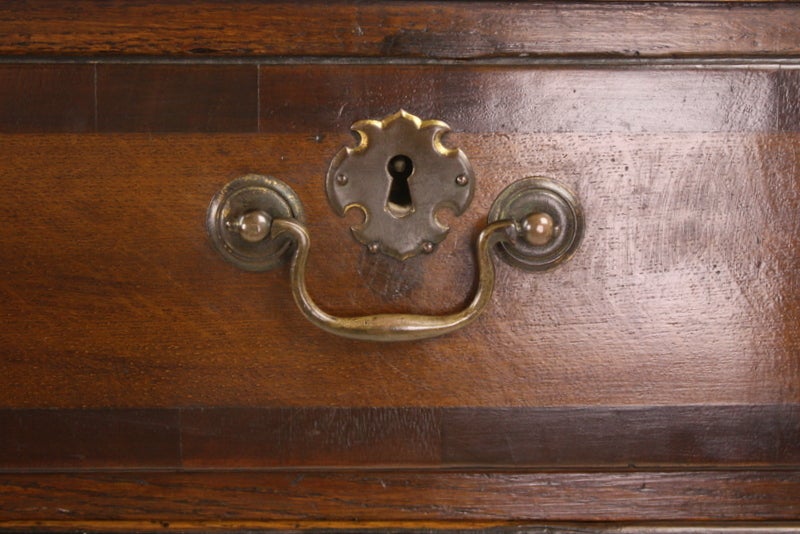 18th Century Oak Reeded Quarter-Column Banded Welsh Chest For Sale at ...
