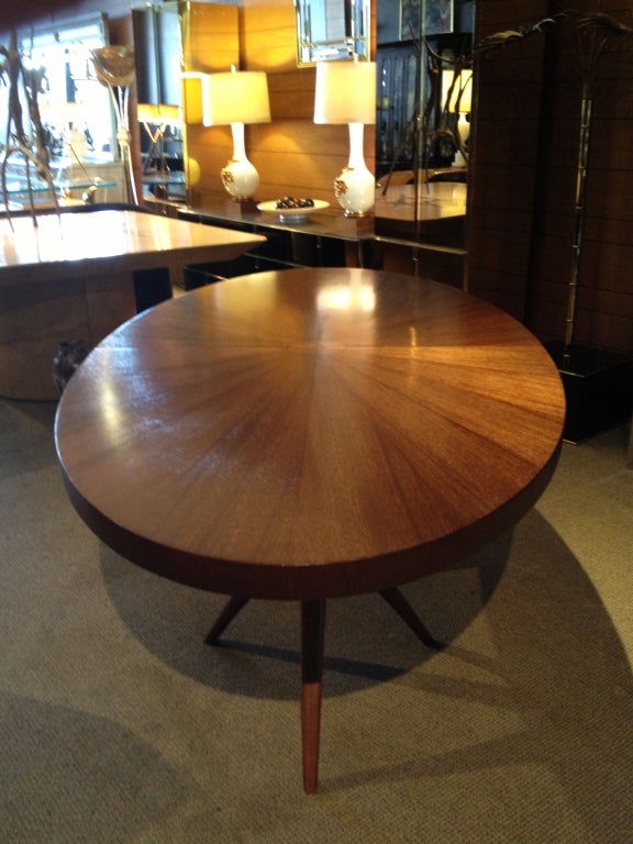 Stunning Mid-Century Modern Dining Table With Tripod Bases at 1stDibs