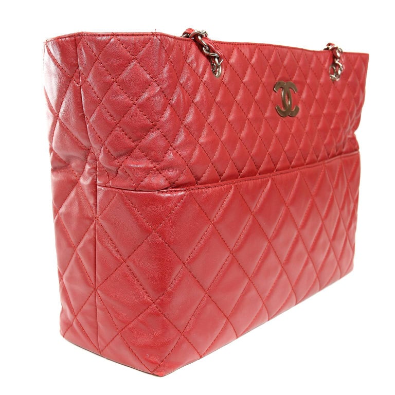 Chanel Red Leather XXL Tote Bag at 1stDibs | chanel red tote bag, xxl ...