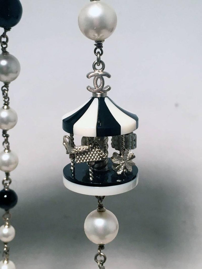 Chanel Black and White Pearl Beaded Carousel Long Necklace For Sale at ...