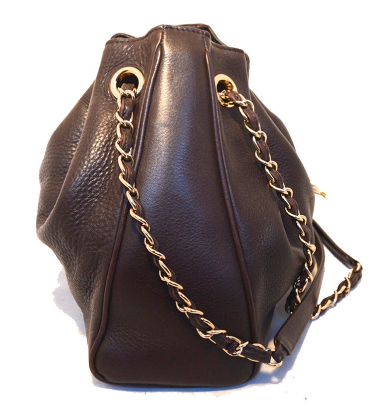 Chanel Brown Leather Drawstring Shoulder Bag For Sale at 1stDibs