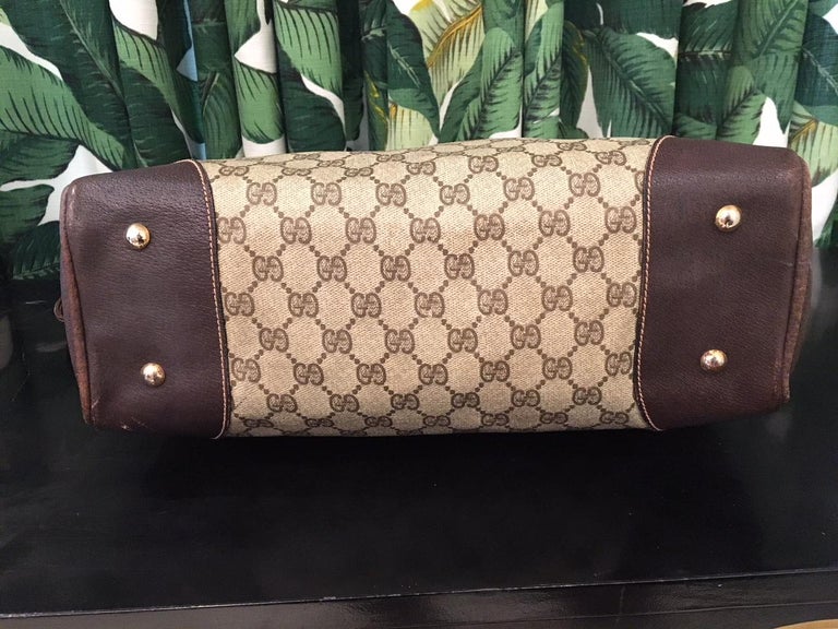 Gucci Classic SIgnature "GG" Monogram Handbag For Sale at 1stDibs ...