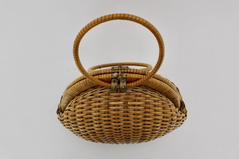 Basket Vintage Rattan Handle Handbag 1950s Italy at 1stDibs | vintage ...