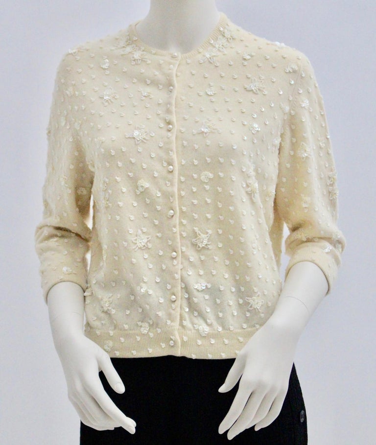 Modette Vienna Off white Cashmere Knit Vest, 1950s For Sale at 1stDibs ...